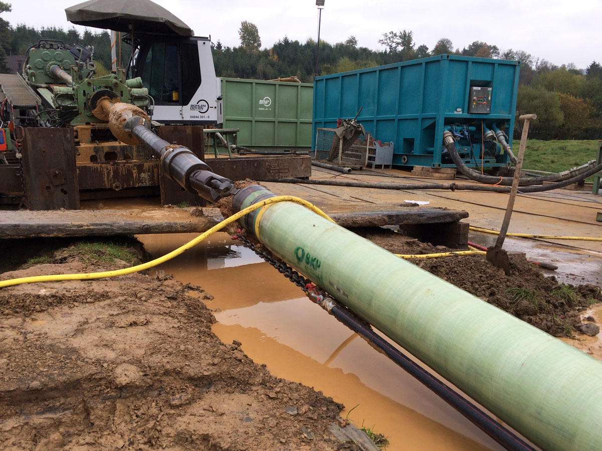 Revestimiento de tubo GRP - BKP Berolina Polyester GmbH & Co. KG